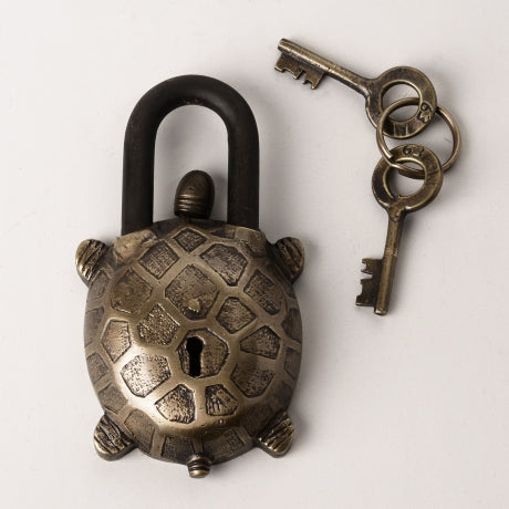 Brass Turtle Lock- Large – Style and Leaf Co