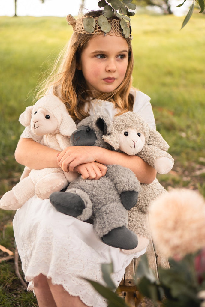 Sammy the Sheep - Black – Style and Leaf Co